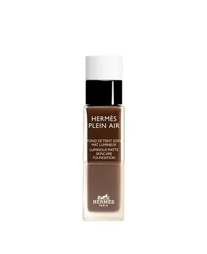 Hermès Plein Air Luminous Matte Foundation 97n Ãbã¨ne Is A Neutral Deep Ebony Brow